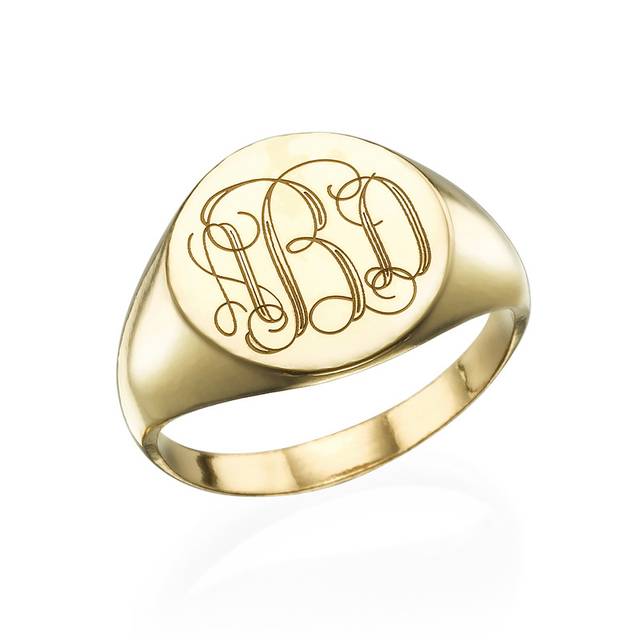 Signet Ring with Engraved Monogram for Women in Gold Plating - Theo Grace