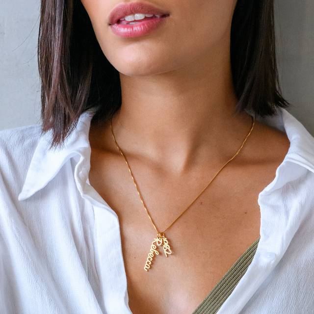 Vertical Cursive Name Necklace in Gold Vermeil - Theo Grace